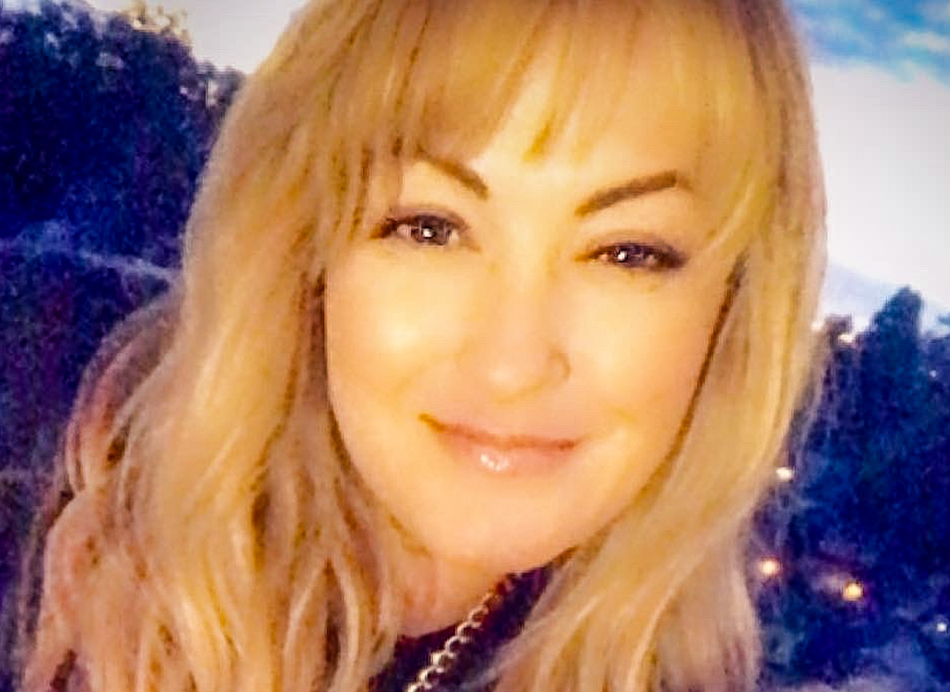 Contact - roserubin.com